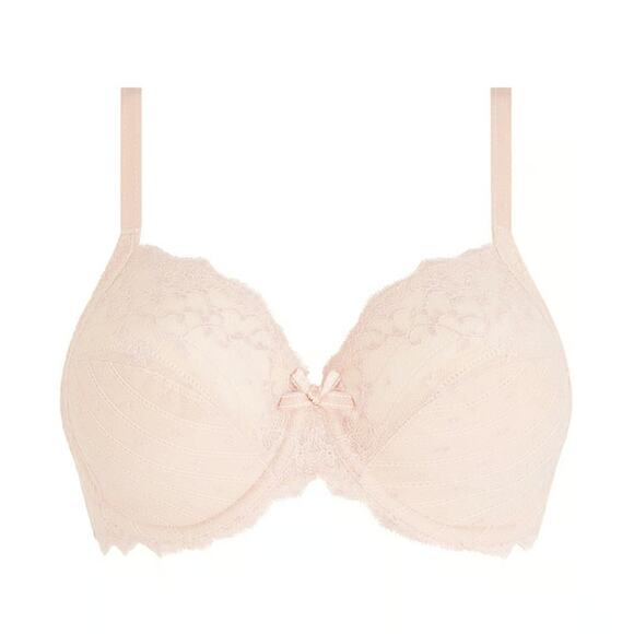 Chantelle Paris | Intimates & Sleepwear | Chantelle Rive Gauche 4dd ...